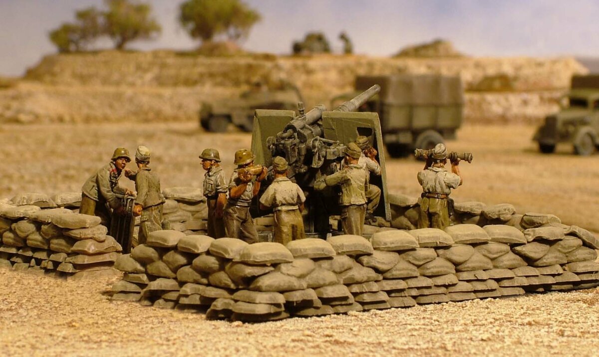 Crew for the 88mm Flak Gun, 16,00