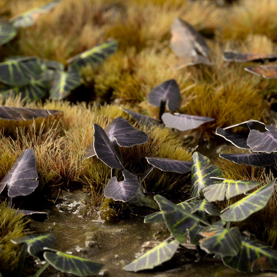 Gamer`s Grass: Black Magic Taro - Laser Cut Plant, 6,30